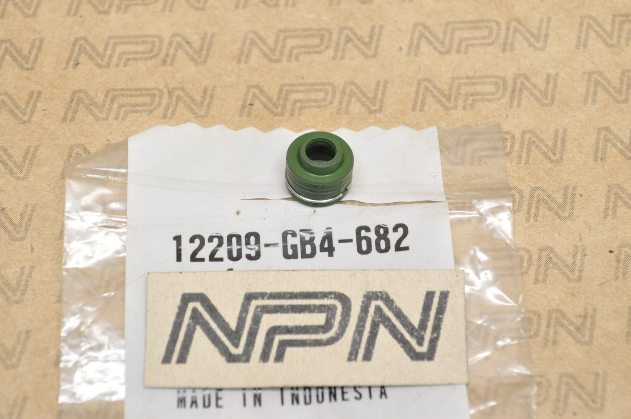 NOS Honda CH80 Elite CT70 TRX90 Z50 R ZB50 Valve Stem Seal 12209-GB4 ...
