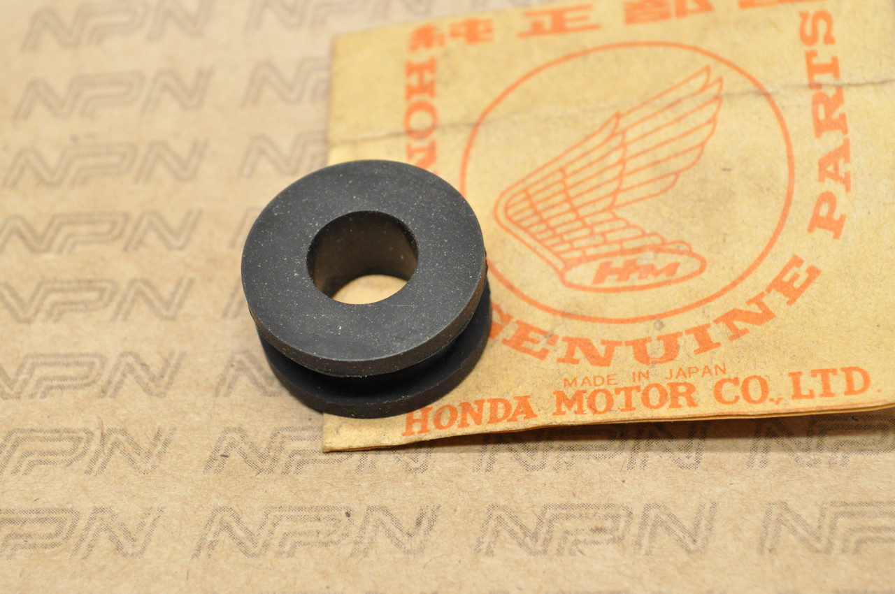 NOS Honda CR125 M CR250 M MT125 MT250 Fuel Tank Mount Rubber 17507-357 ...