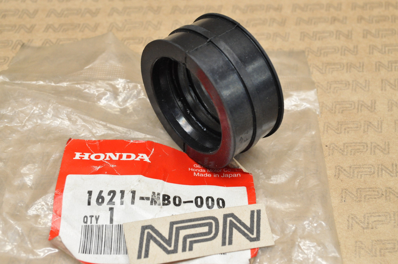 NOS Honda VF700 C VF700F VF700S VF750 C VF750F Insulator Boot 16211-MB0 ...