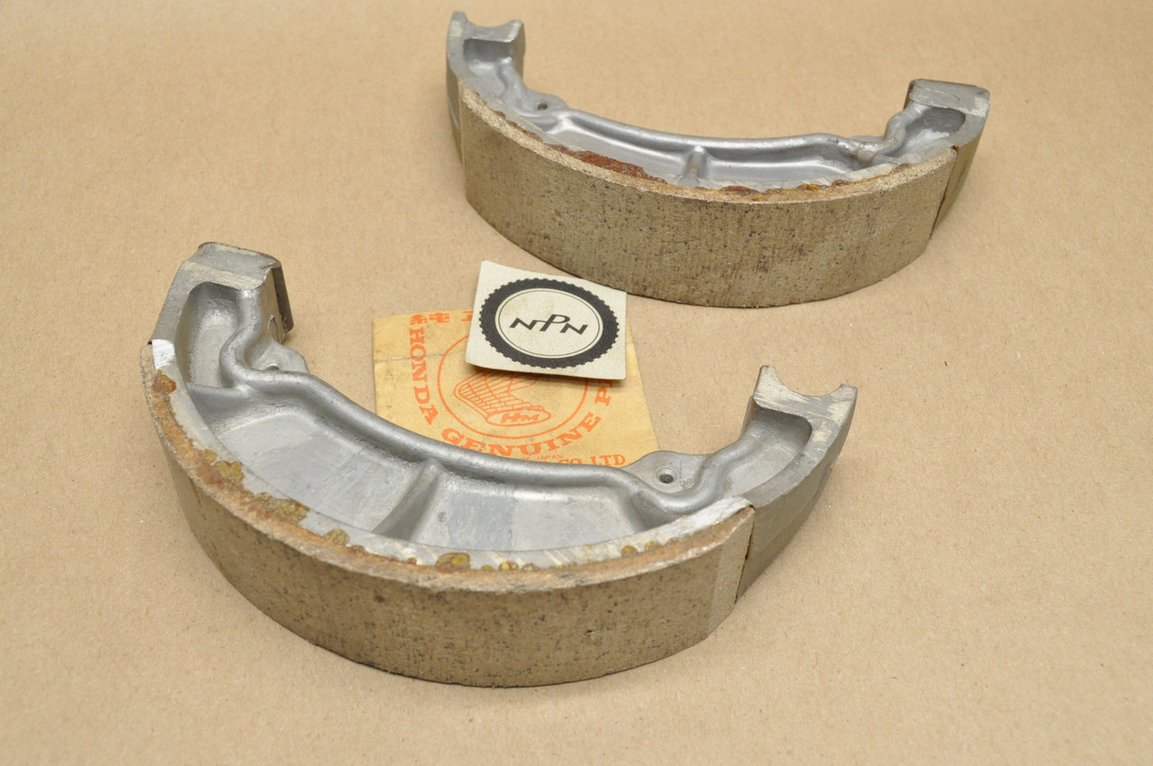 NOS Honda CA72 CA77 Front Brake Shoe Pad Set for 1 Hub= 2 Shoes 45120 ...