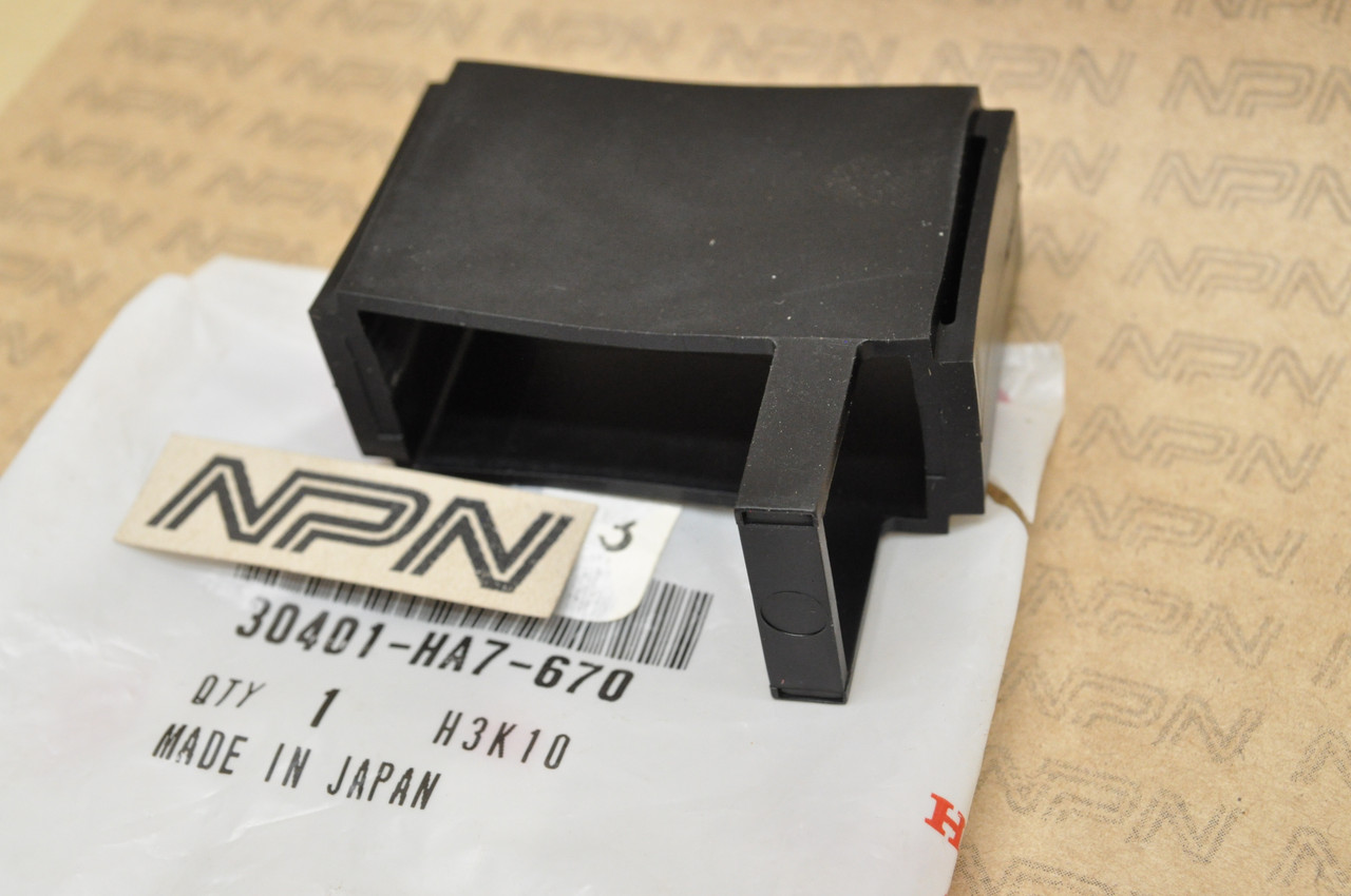 NOS Honda CH250 EZ90 TRX250 TRX300 TRX350 TRX400 CDI Box Holder 30401 ...