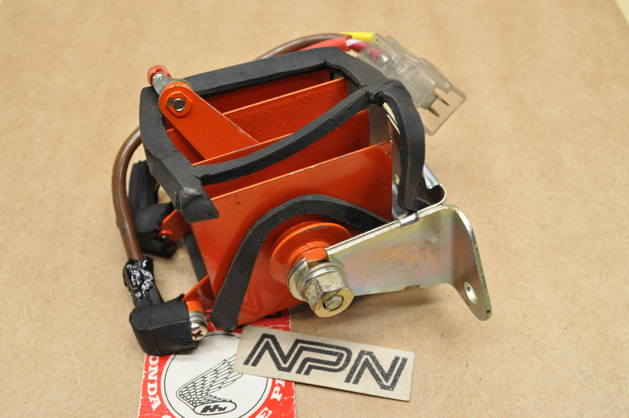 NOS Honda CA72 CA77 Selenium Voltage Rectifier Regulator Assy 31700-259 ...