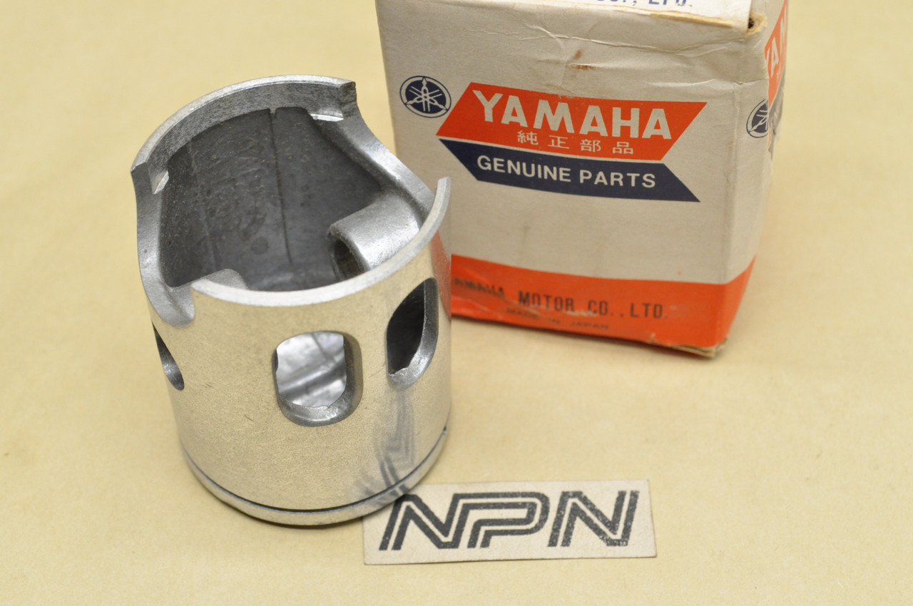 NOS Yamaha 1974-76 YZ80 .50 Oversize Piston 47.50mm 492-11636-71 - NOS ...