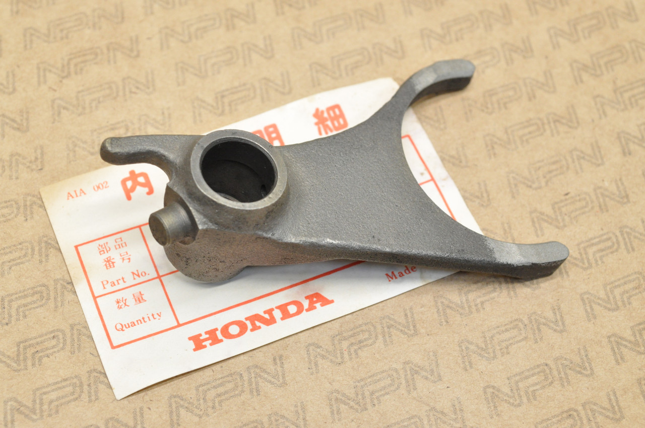 NOS Honda VF1100 C VF1100S VF700 C VF700S Left Gear Shift Fork 24213 ...