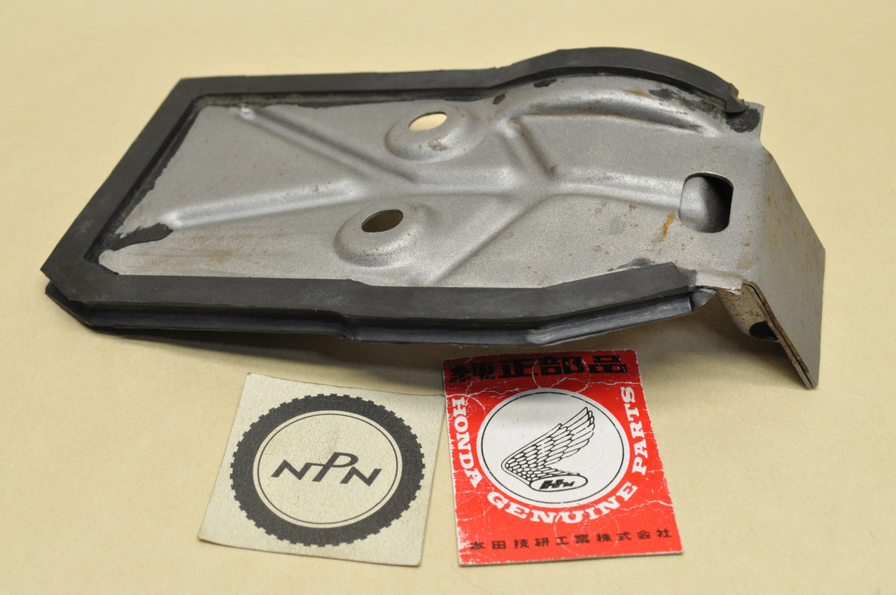 NOS Honda XL250 K0-K2 Upper Crank Case Breather Plate 11110-329-770 - NOS Parts NOW