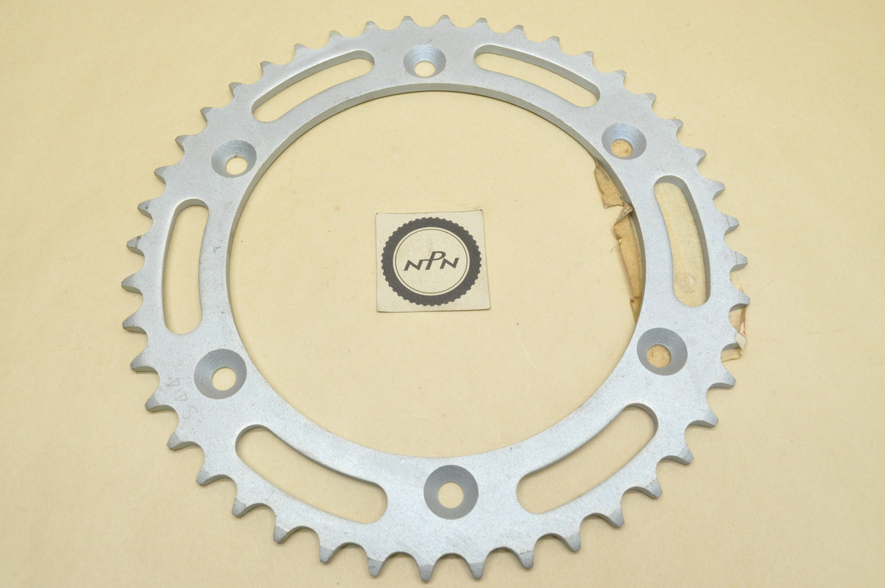 NOS Yamaha IT175 IT200 IT465 IT490 WR250 WR500 Driven Sprocket 44T 26A ...