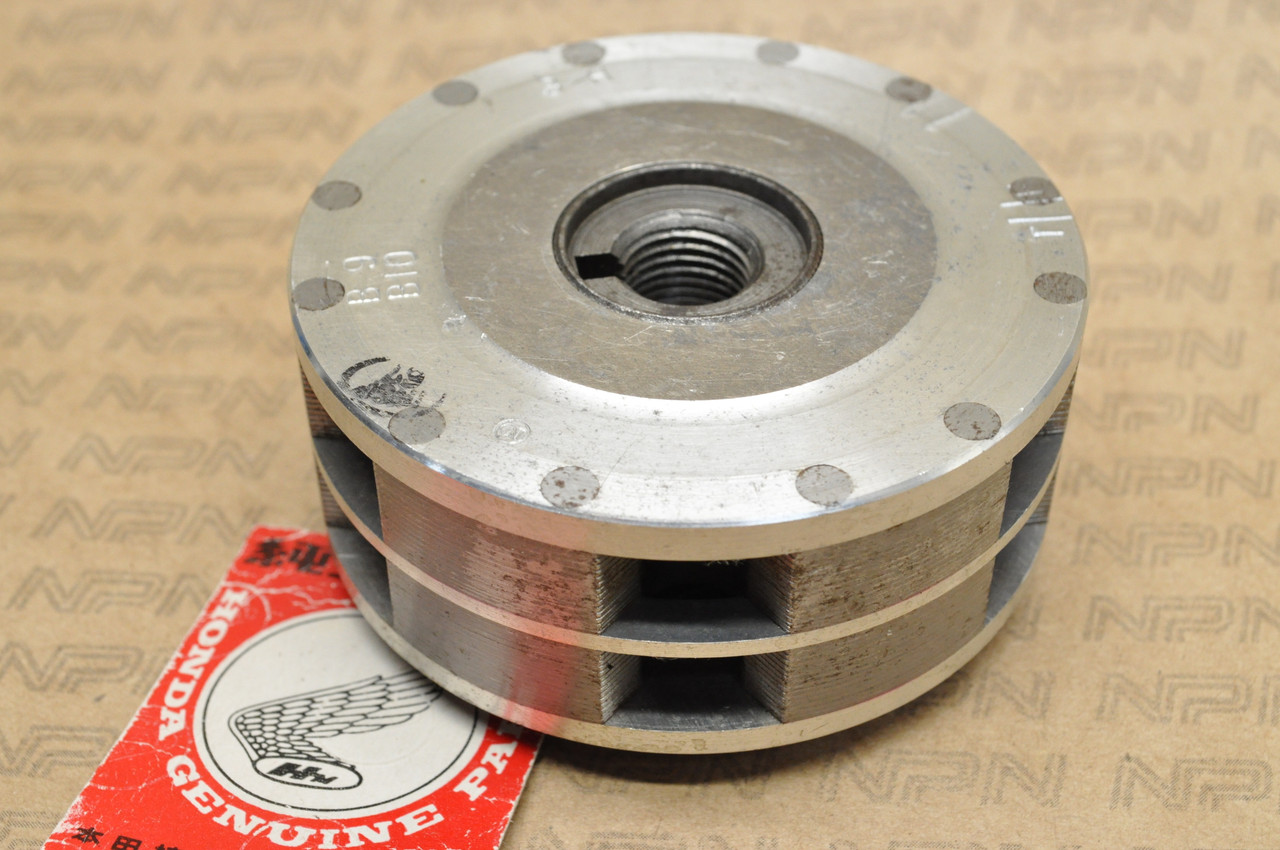 NOS Honda CB100 CL100 CL125 SL100 SL125 XL100 Magneto Rotor 31101-107 ...