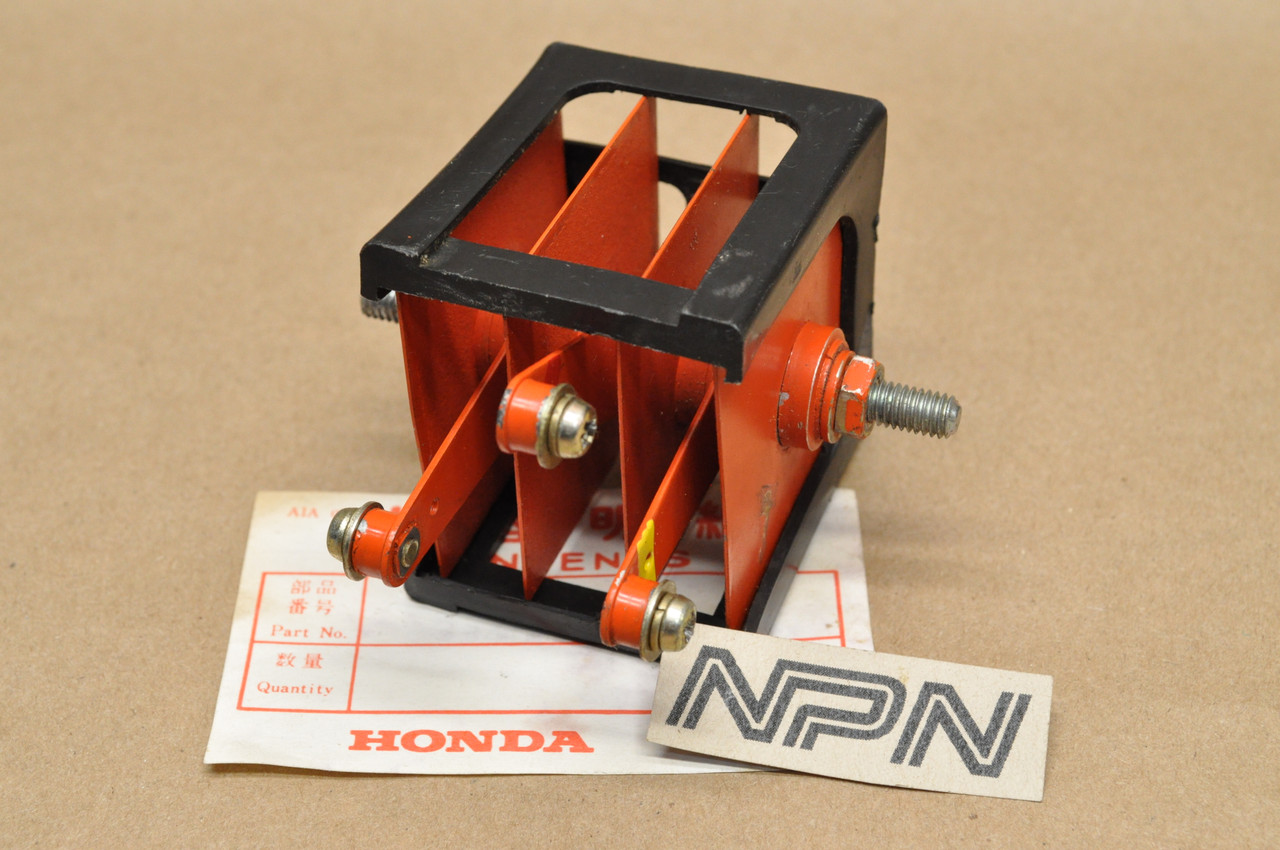 NOS Honda CB72 CB77 Selenium Rectifier Regulator Assembly 31700-268-000 ...