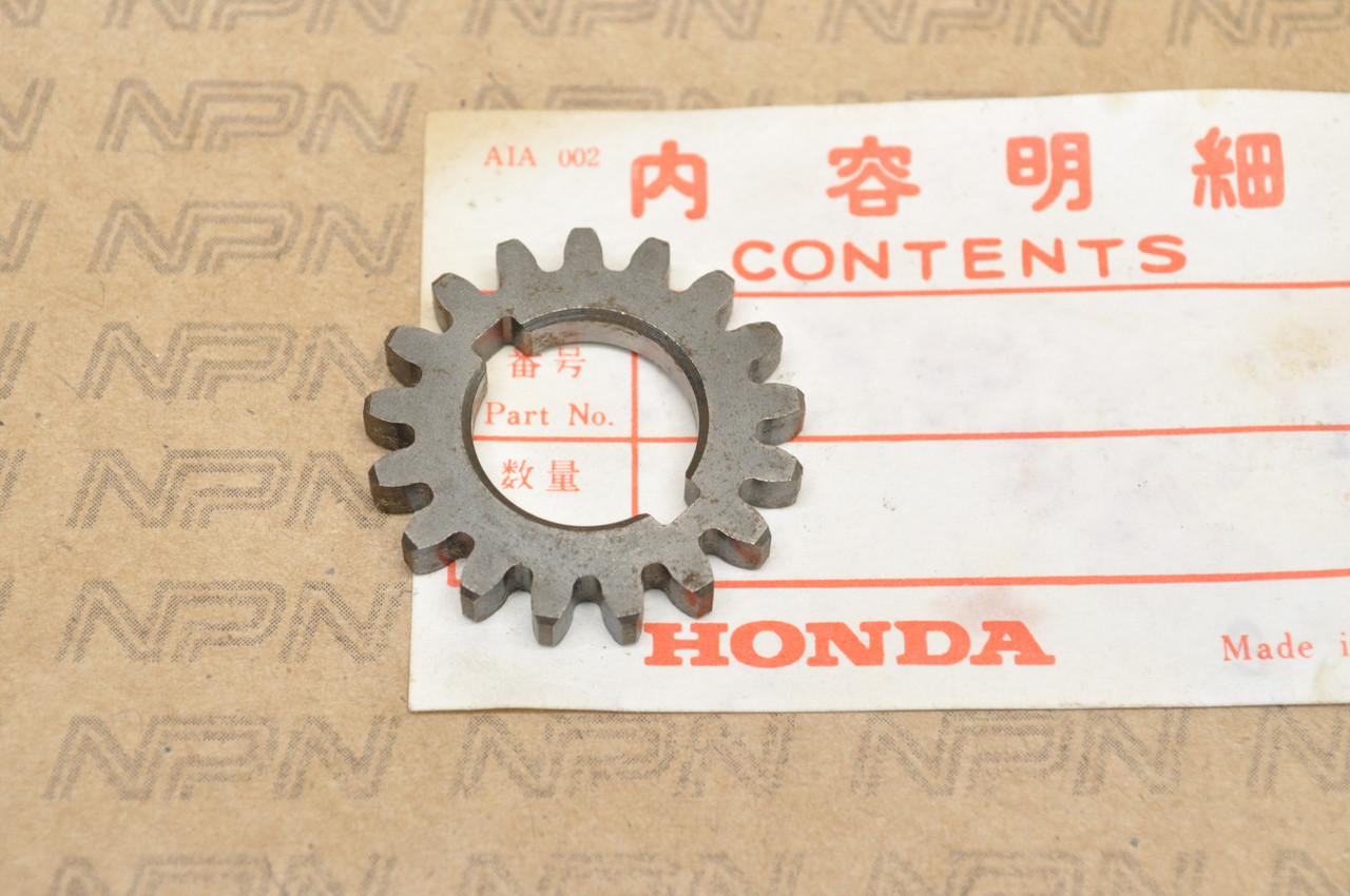 NOS Honda CB1000 CB1100 CB750 CB900 Oil Pump Drive Gear 17T 15211-425 ...