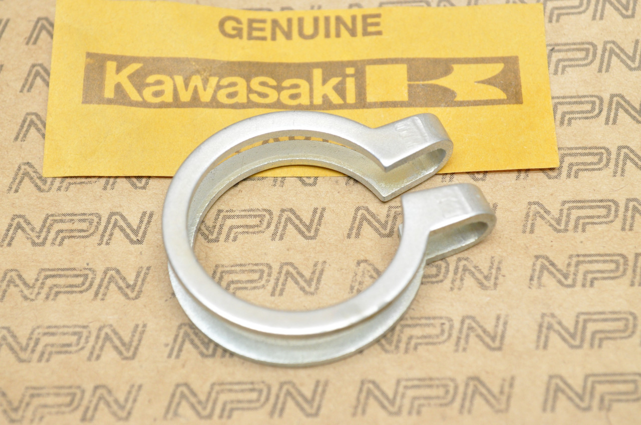 NOS Kawasaki 1980-83 KDX80 1979-82 KX80 Exhaust Muffler Clamp Band ...
