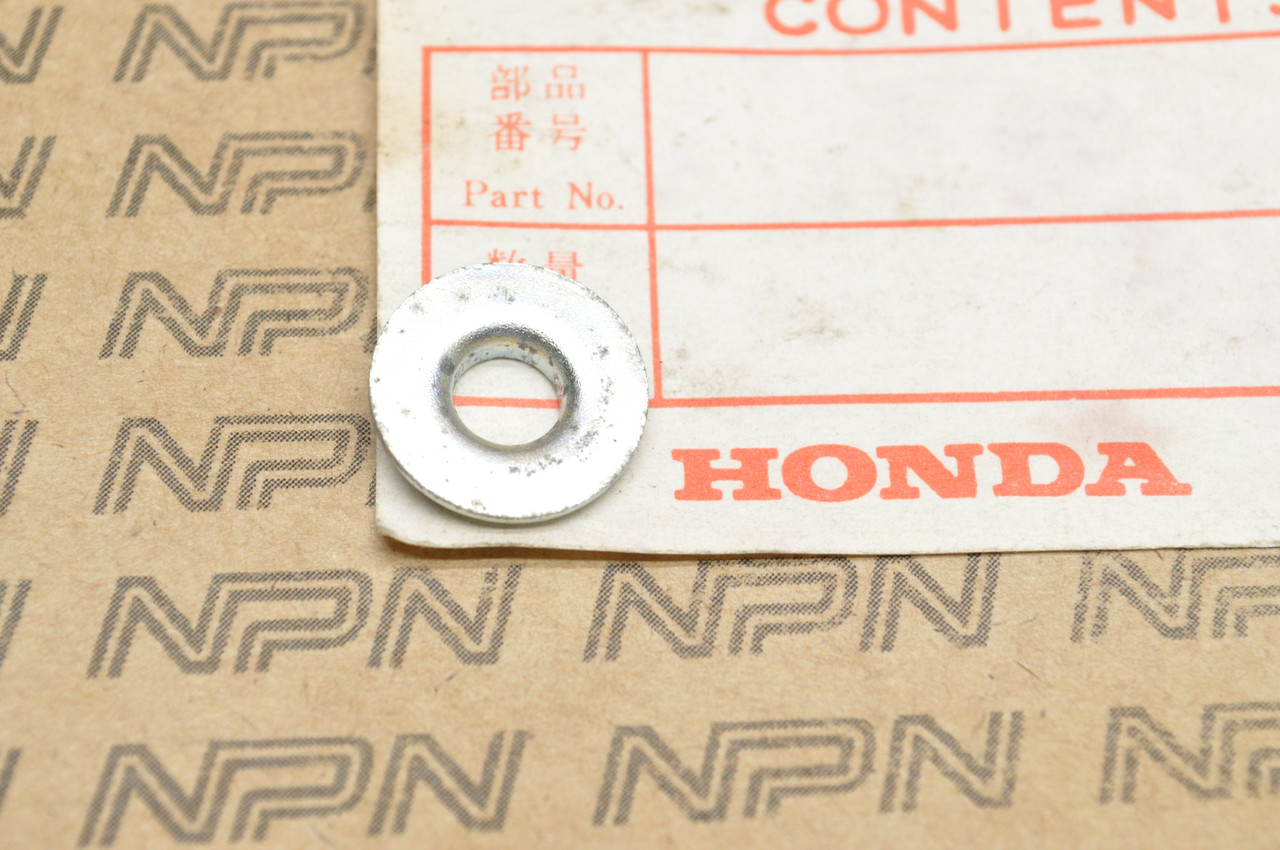 NOS Honda CL90 CM91 S90 Head Light or Chain Case Collar Washer 90522 ...