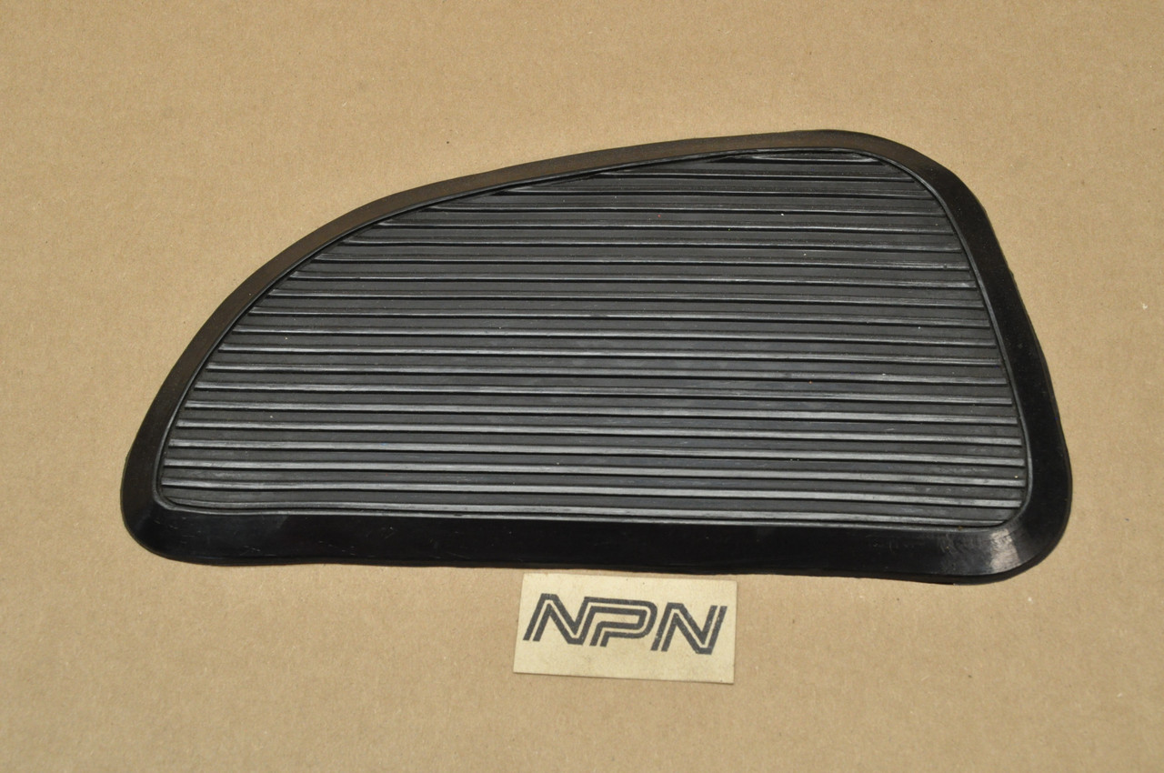 Vtg Used OEM Honda CA175 K3 CB175 K3 CD175 K3 Tank Right Knee Pad ...