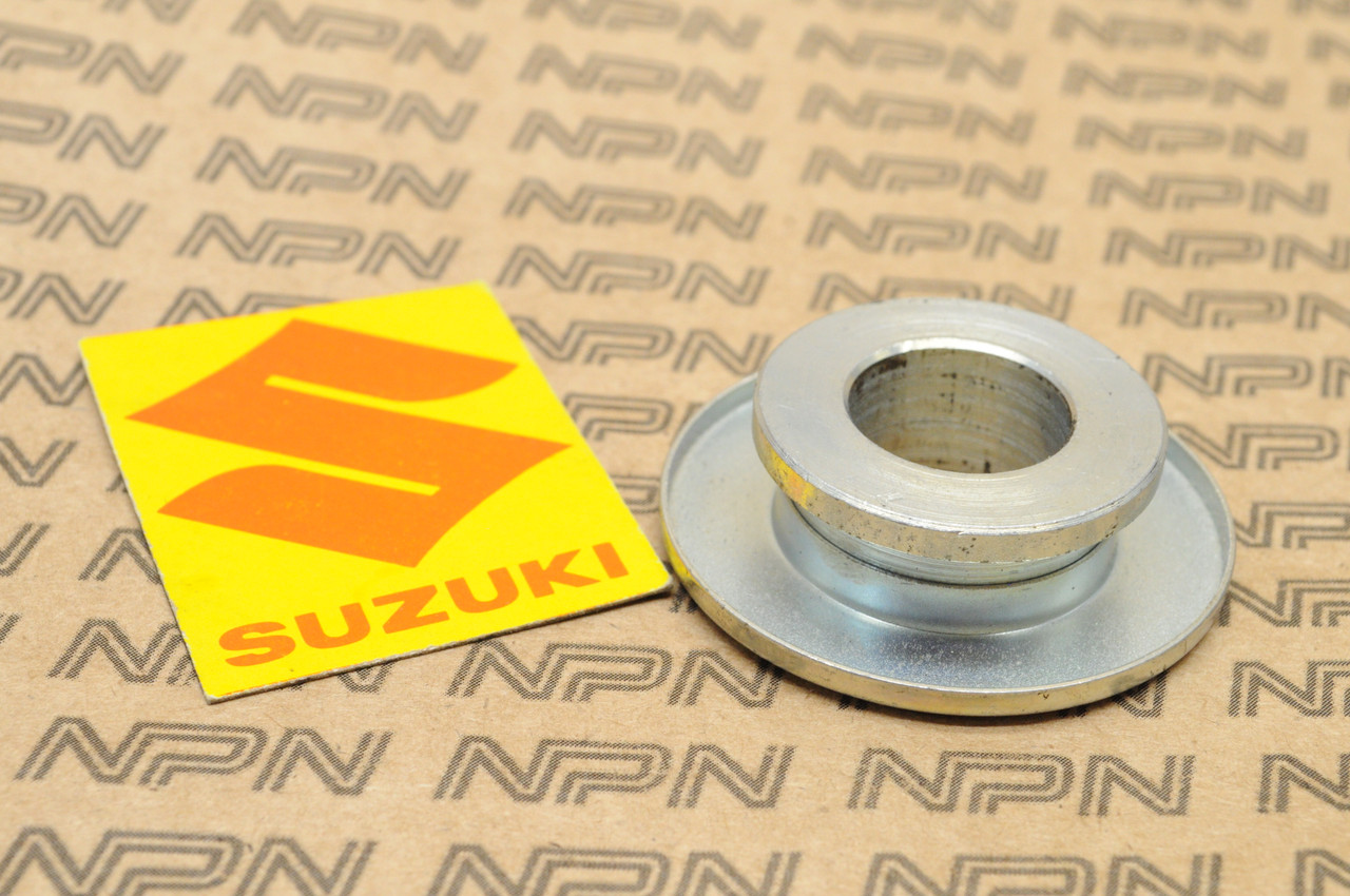 NOS Suzuki 1990-95 DR650 Rear Wheel Axle Hub Spacer 64750-38211 - NOS ...