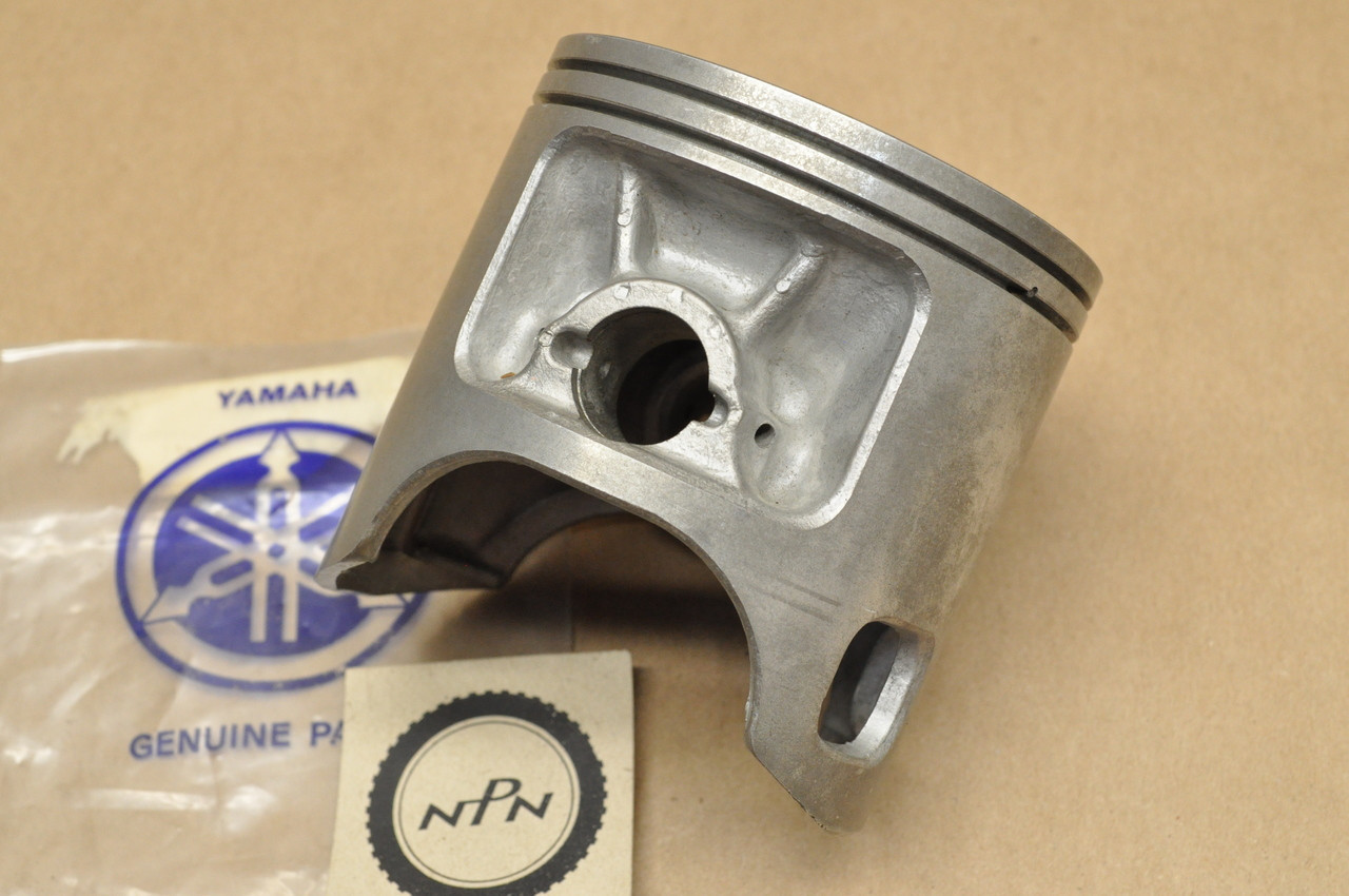 NOS Yamaha 1981-82 IT465 .50 Oversize Piston 4V6-11636-00 - NOS Parts NOW