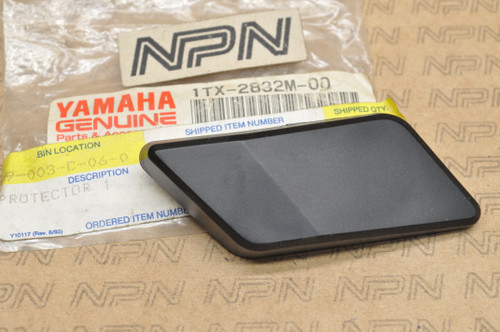NOS Yamaha 1986-87 FJ1200 Cowling Fairing Protector Cap 1TX-2832M-00 ...
