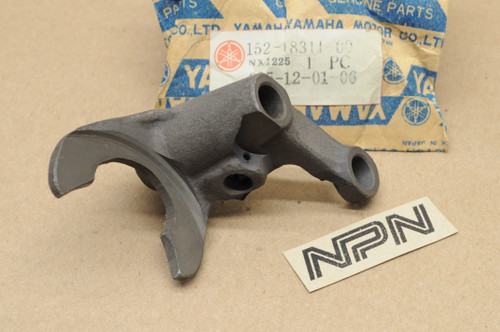 NOS Yamaha DS6 TD1 TD2 YDS2 YDS3 YM1 Gear Shift Fork #1 152-18311-00 ...