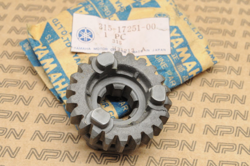 NOS Yamaha 1972 LT2 AT2 1973 ATMX Fifth 5th Wheel Gear 22T 315-17251-00 ...