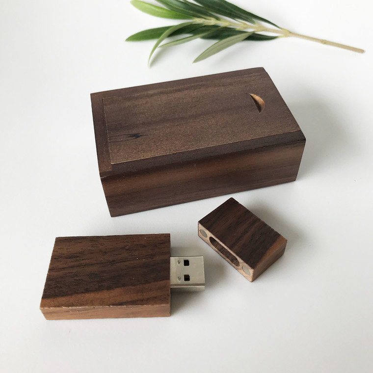 Walnut dark wood USB flash drive and box combo from Keepsake Creative