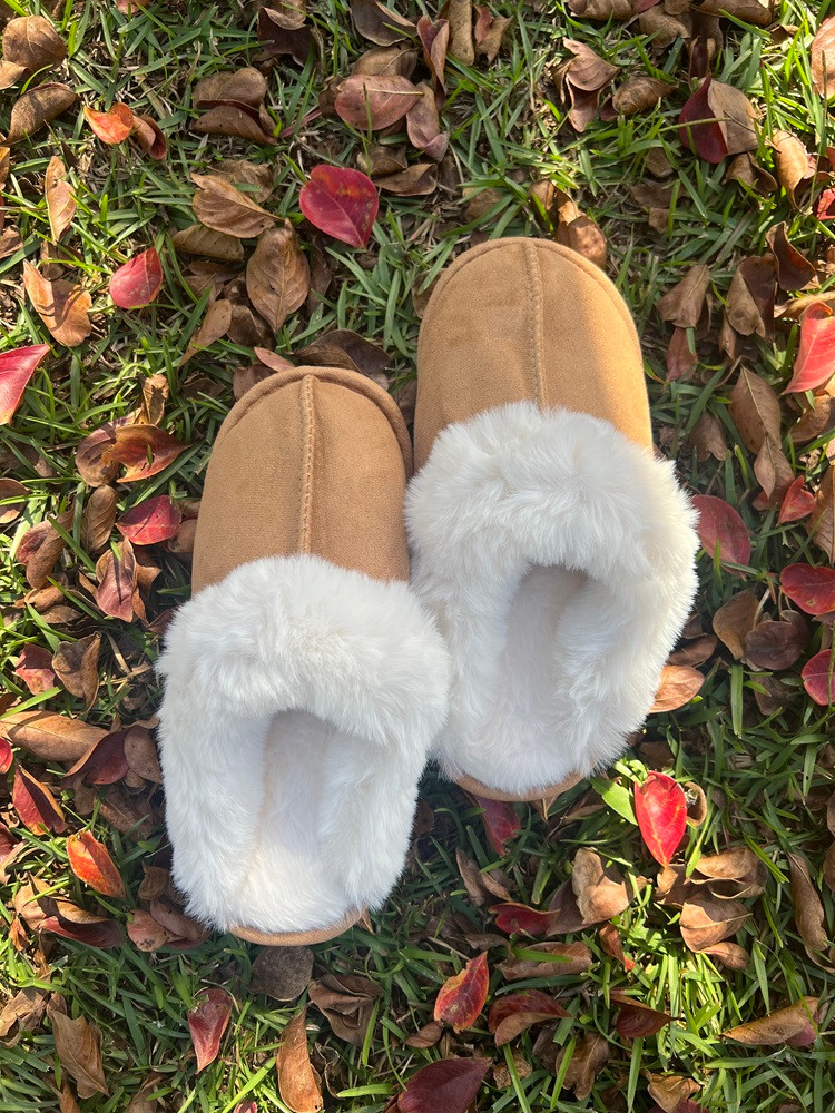TAN FUR LINED SLIPPER - Pee Dee Outfitters