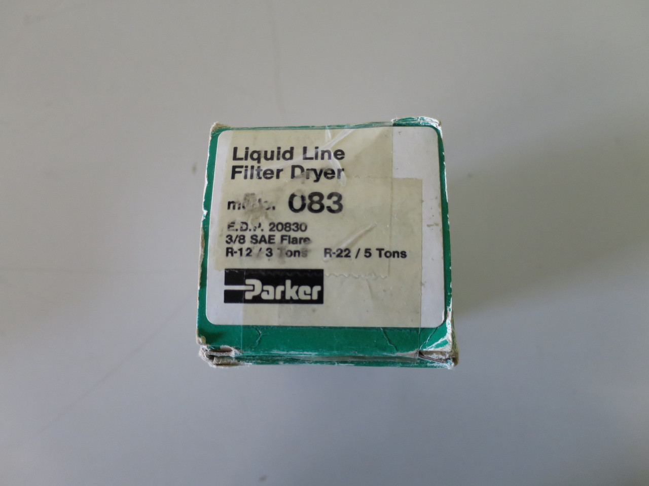 Parker Liquid Line Filter Dryer 083 3/8" SAE Flare