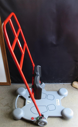 Bariatric Patient Transfer Assist SystemRoMedic ReTurn7600 Sit-To-Stand