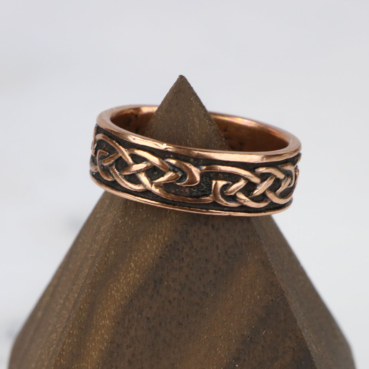Copper Celtic Knot Ring – A Timeless Symbol of Unity and Eternity