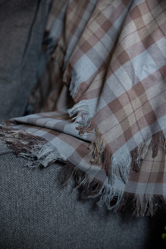 OUTLANDER Wool-Free Tartan Throw