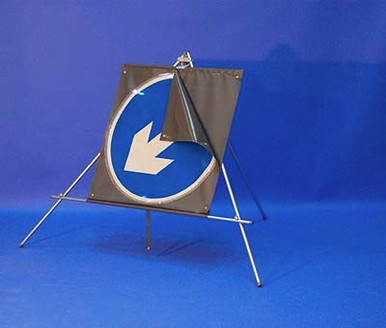 Keep Left/Right Reversible Arrow Reflective Fold Up Sign 750mm Diameter ...