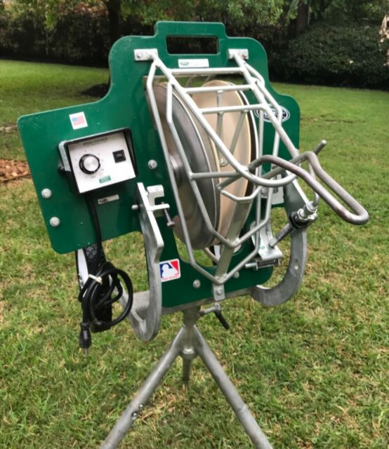 ATEC R2 Baseball Training Machine On Caddypod - Oaks Batter Up Texas