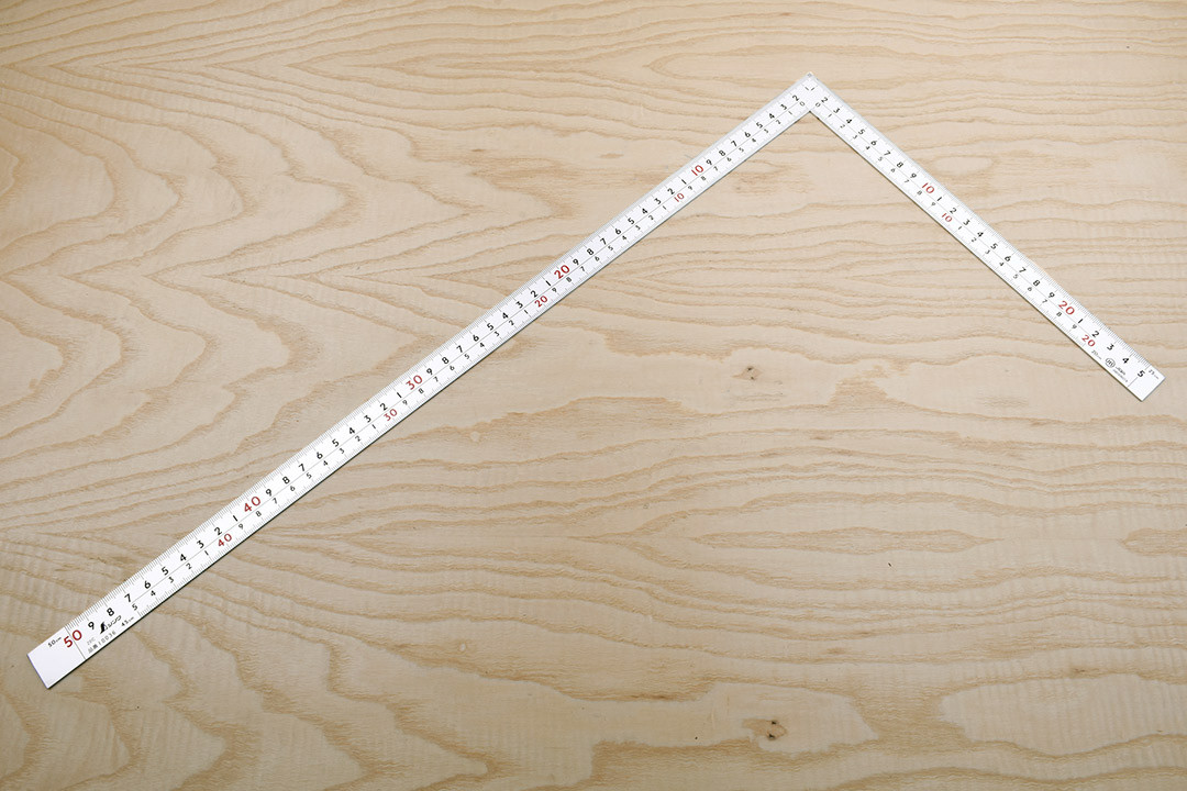 Shinwa Carpenter's Square | Flexible | 8 Scales | 500mm