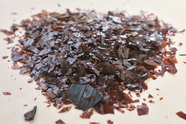 Workshop Heaven Shellac Flakes - Various 100g