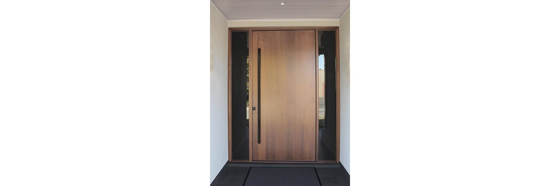 Smart Locks for Doors with Vertical Push/Pull Handles | Terry's Gold Coast