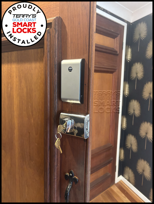 001Touch Plus Smart Deadlatch - Smart Security with Yale Home