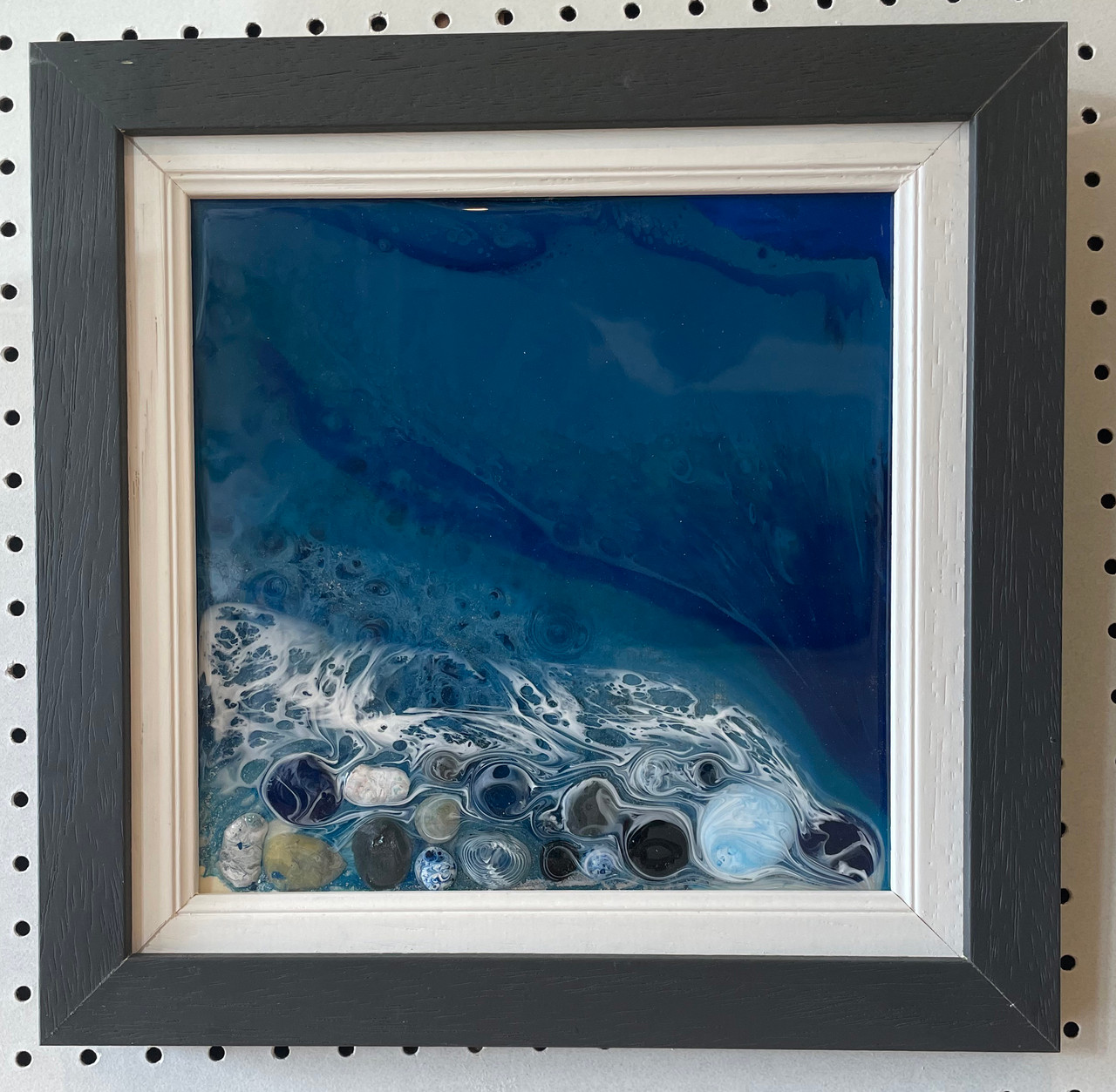 Resin Mini Pebble 5 - Hannah Bruce Art