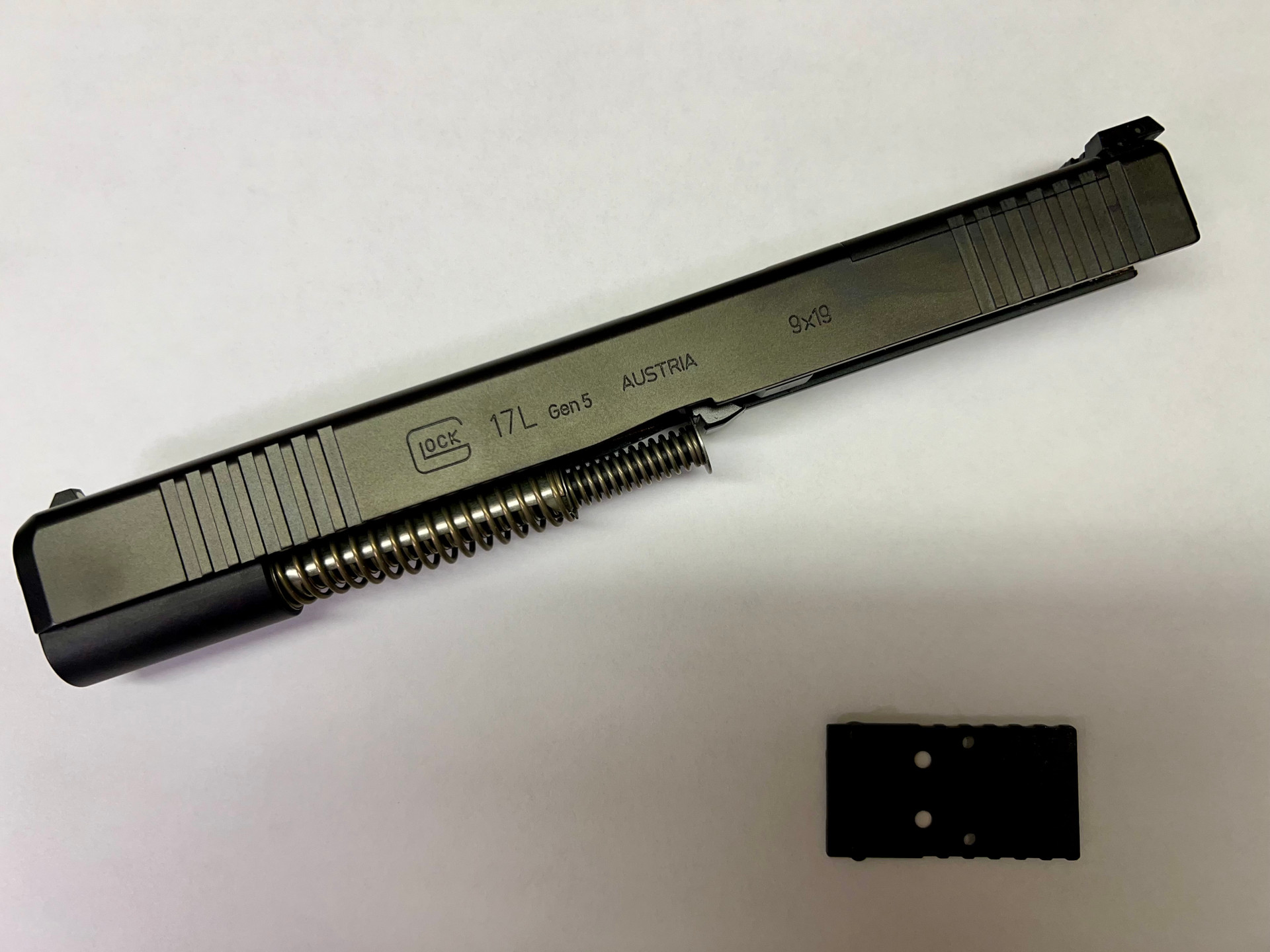 Complete Factory Glock Slides - Page 1 - Lucas Tactical LLC