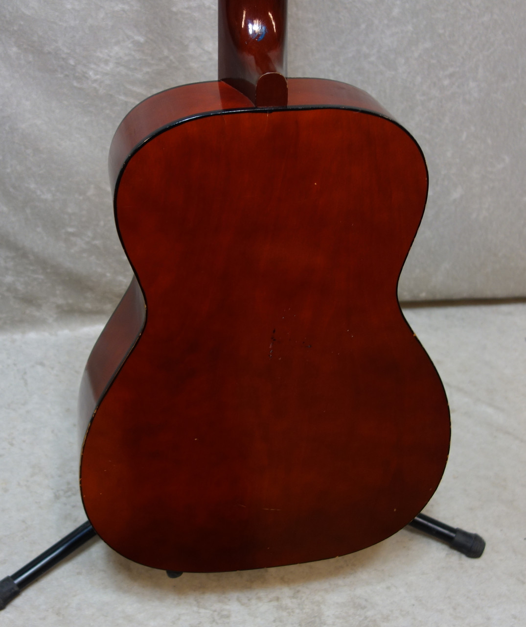 Vintage Sears Roebuck Model 319 acoustic guitar - Capitol Guitars Vintage Sears Roebuck Model 319 acoustic guitar - Capitol Guitars