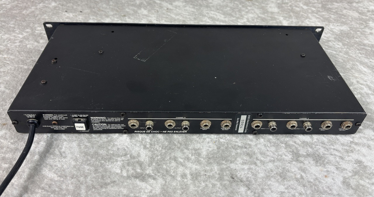 Studio Logic MT66 Stereo Compressor Limiter rack unit - Capitol Guitars