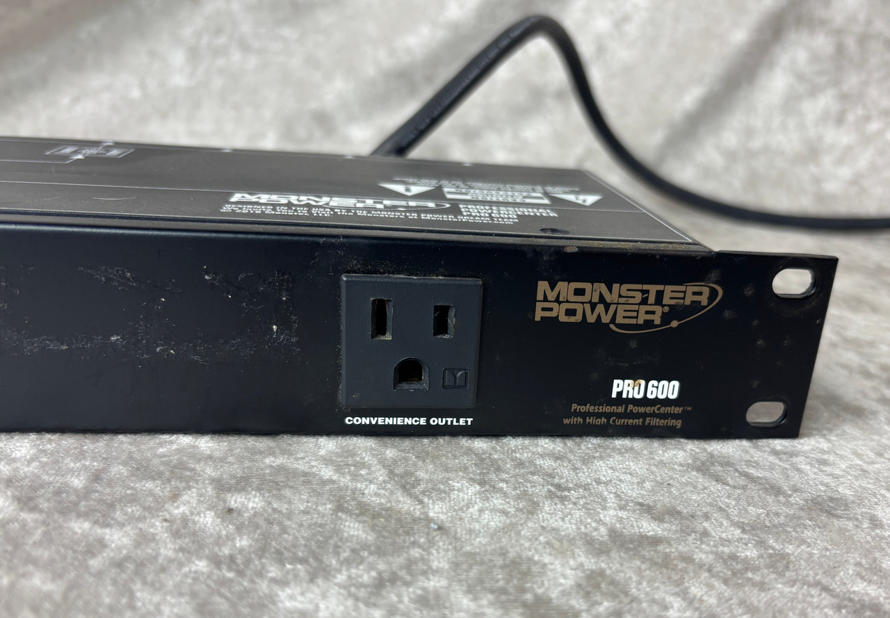 Monster Power Pro 600 Power Conditioner - Capitol Guitars