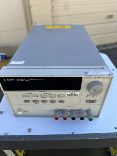 Keysight / Agilent / HP E3633A DC Power Supply, 20V / 10A, 8V / 20A ...