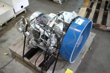 J.A.Becker & Sohne SV225/250 HI PRESSURE COMPRESSOR #4712 250 BAR 252 L ...