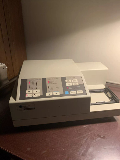 Molecular Devices VMax Kinetic Microplate Reader - MallofAmercia