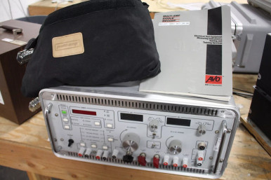 AVO BIDDLE Multi-amp SR-90 RELAY TEST SET UNIT WORKING - MallofAmercia