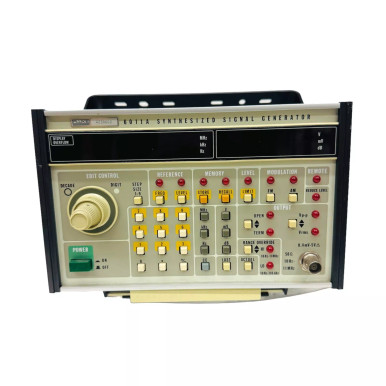 Fluke 6011A Synthesized Signal Generator