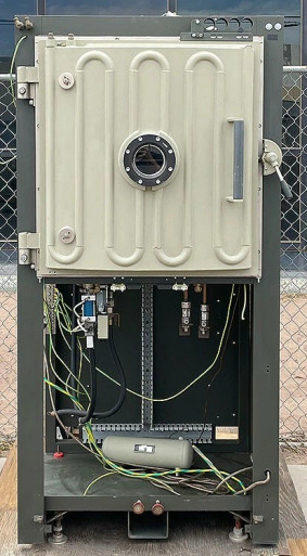 Balzers BAK 600 E/BAK600 Thermal Evaporator High Vacuum System Chamber
