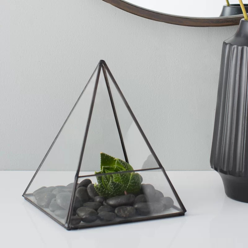 GET0207BK - Black Pyramid Geometric Glass Terrarium. 7.5"H