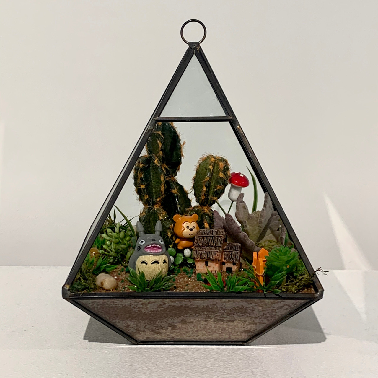 GET0308BK - Black Raised Pyramid Geometric Glass Terrarium - 8"H
