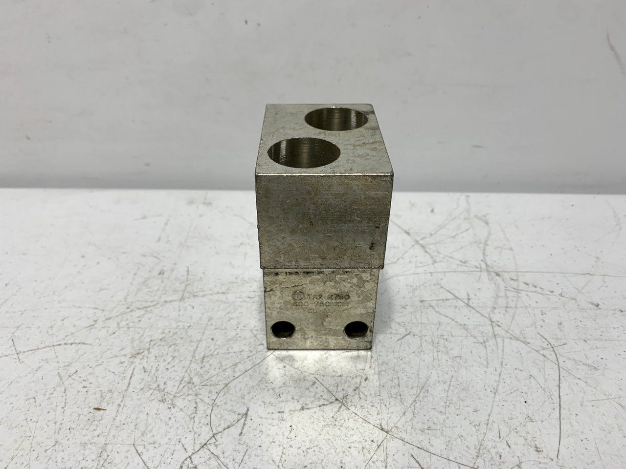 Siemens TA2-K750 Breaker Terminal Lug - Chase Surplus