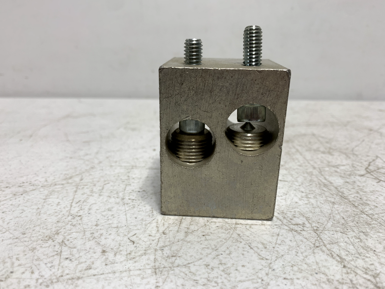 Siemens CU7AL TA3MG500 Lug Terminal Lug - Chase Surplus