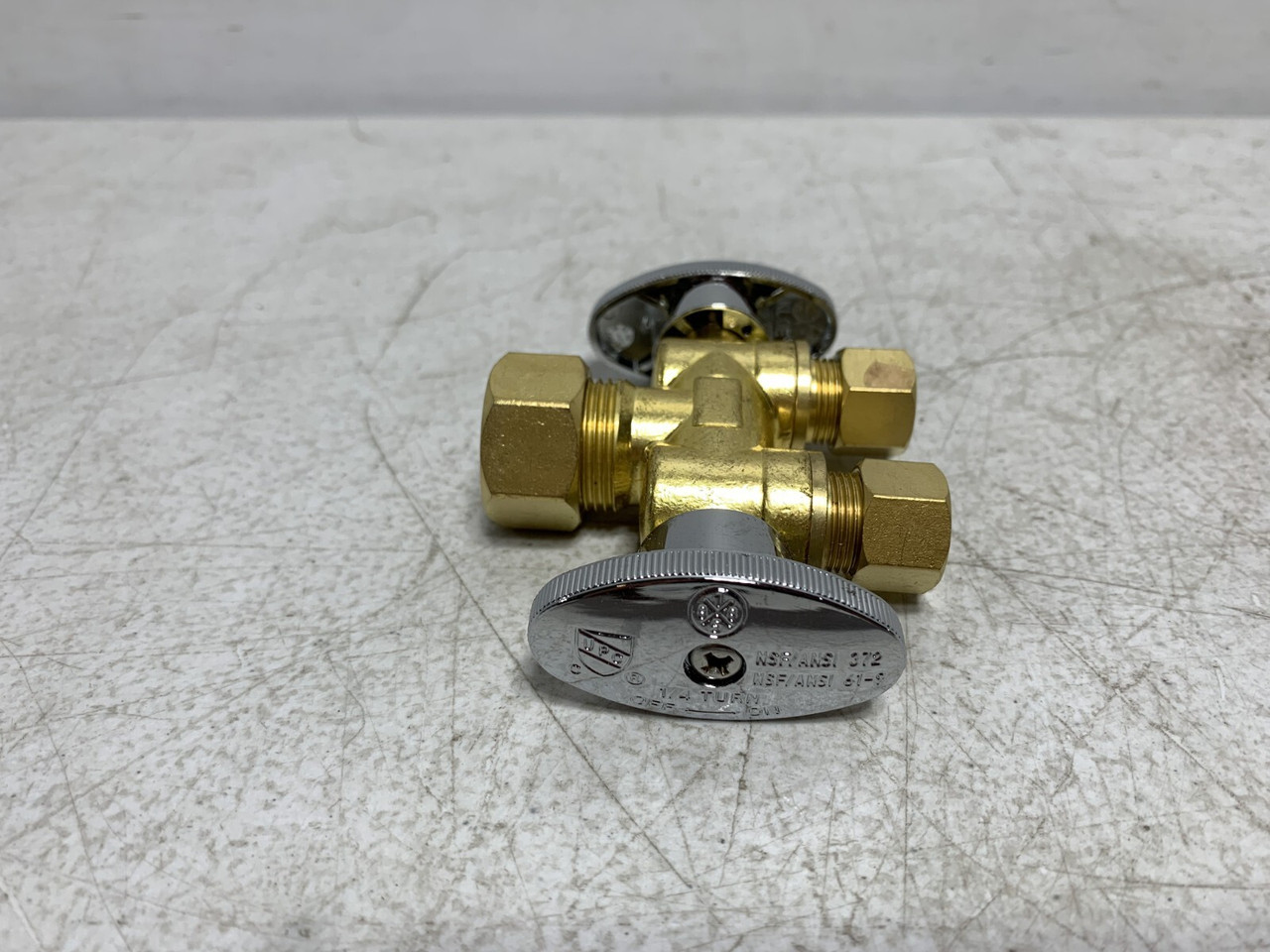 Mainline MLCR1901DVSX 1/4 Turn Stop Valve w/ Opposite Side Dual Outlet ...