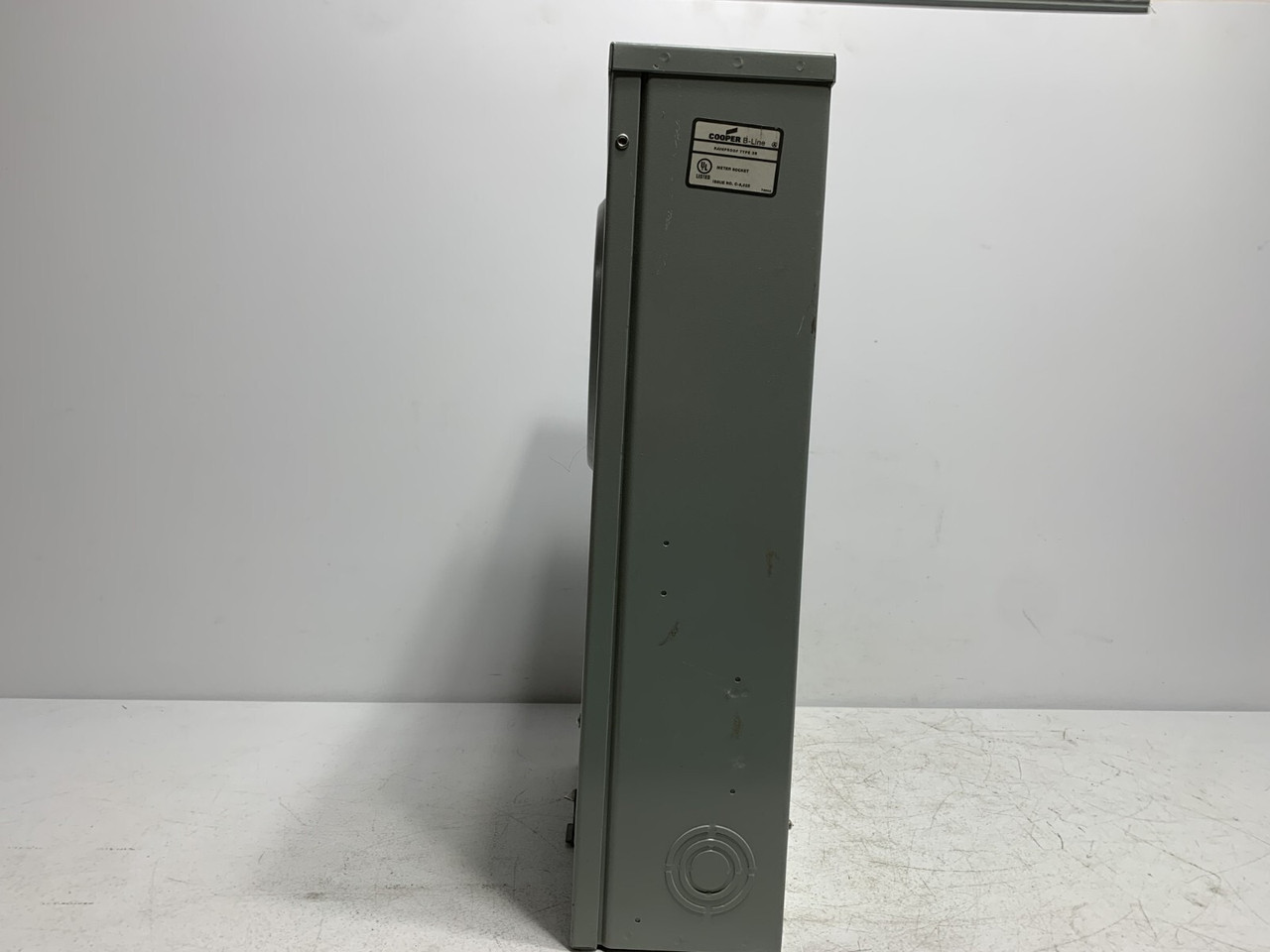 Eaton SW02132S1GR1N 200A CT Meter Socket 3Ph 4W Ringless UG Steel NEMA ...